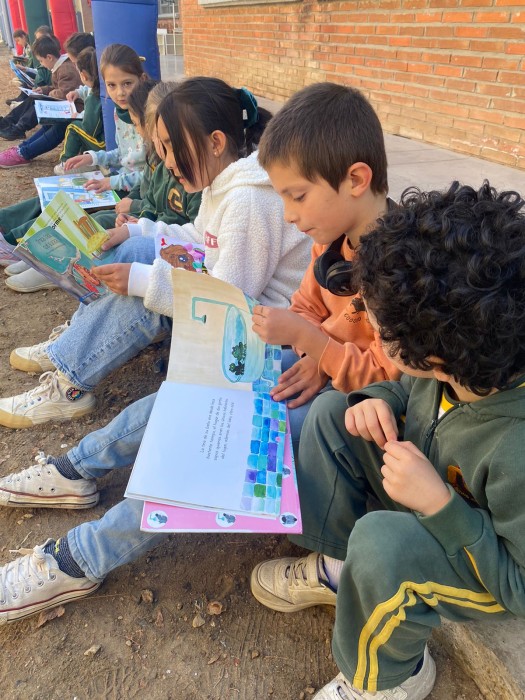 Story telling by 3rd graders to Pre kinder children – book week 2024 ...